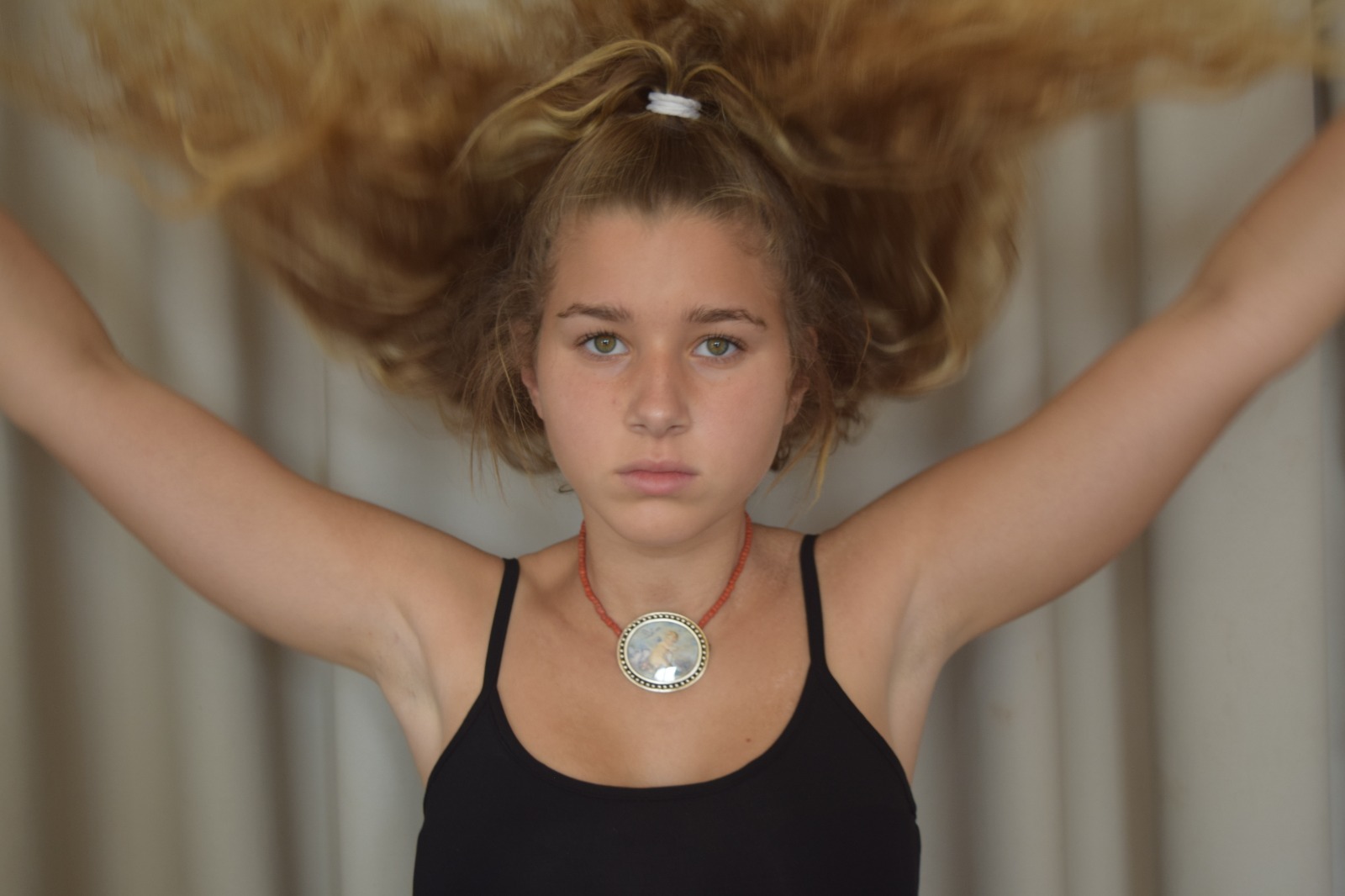 Spectacular angel scene pin